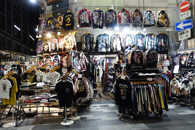 デッドストック新品には気をつけようというお話 SONY SRS-AX10: ガジェット煩悩